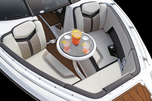 235SS 2025 | Monterey Boats