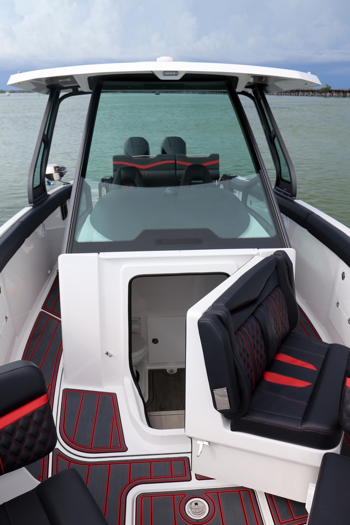 ELITE 30 OB 2025 | Monterey Boats