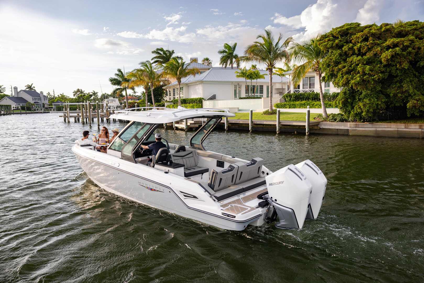 ELITE 30 OB 2025 | Monterey Boats