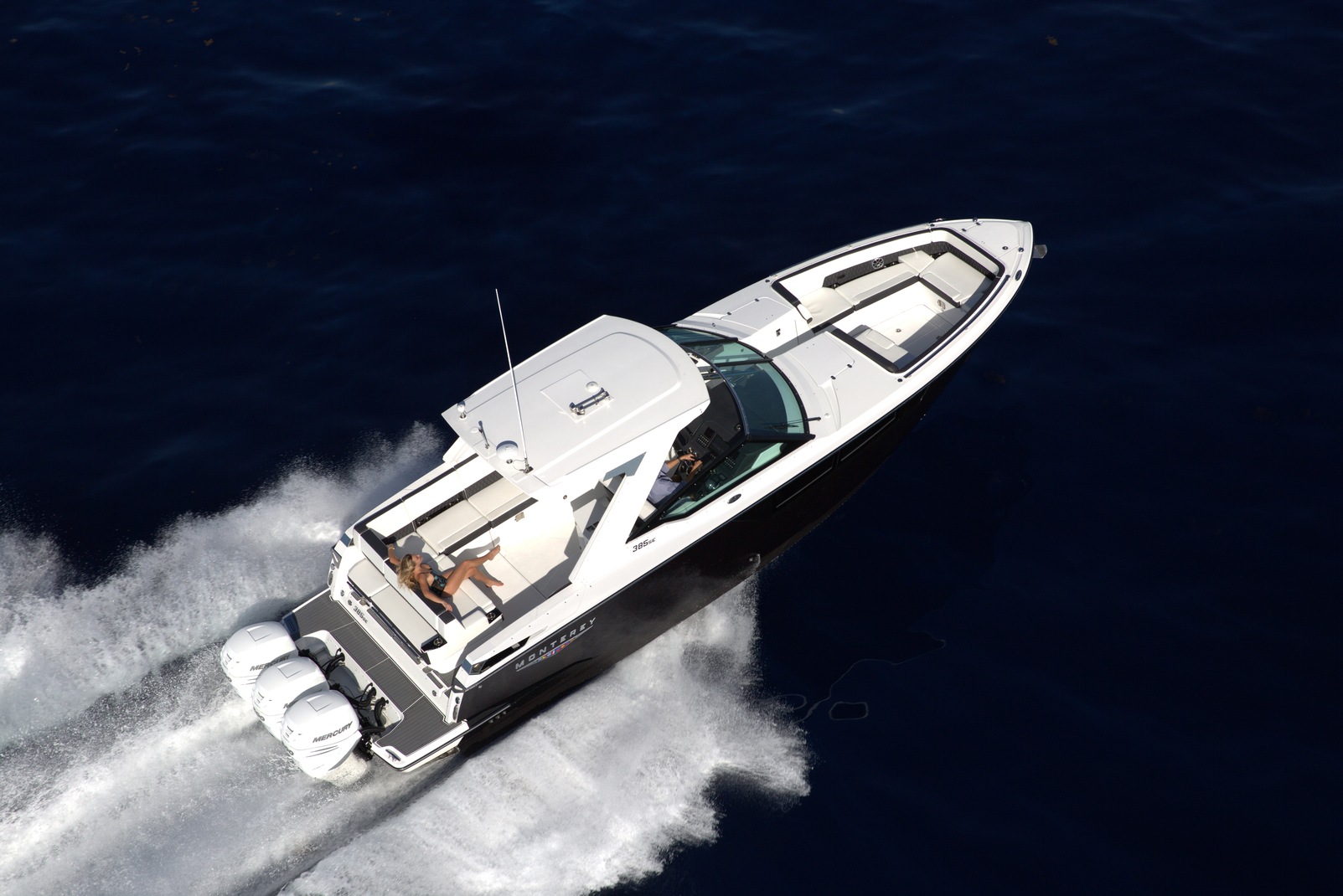 The Ultimate Guide to Choosing Your Monterey Boat Model | Monterey Boats
