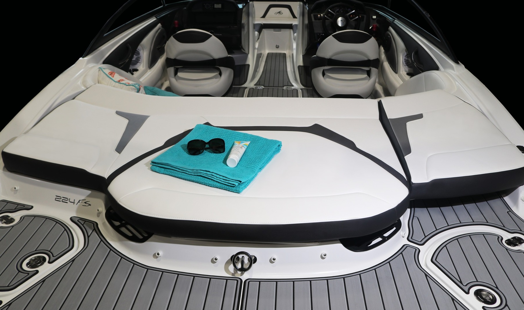 How To De-Winterize Your Sport Boat In 5 Easy Steps | Monterey Boats